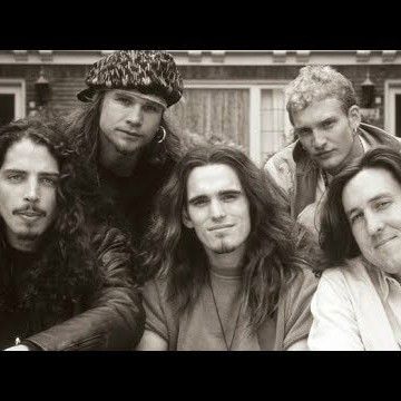 Right Turn by Aaron Rudolph | BandLab