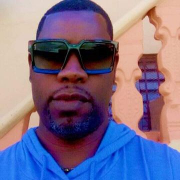 esa tipa es mala by Edward Giron Laurencio | BandLab