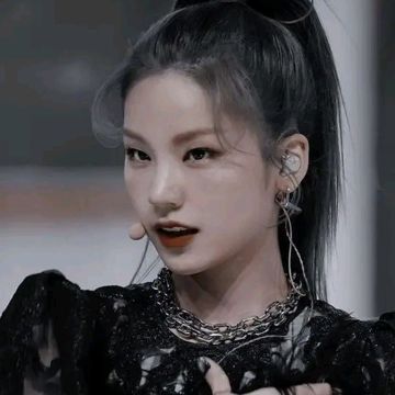 sapphirecalebro (@yeji_sapphire) • BandLab - Make Music Online