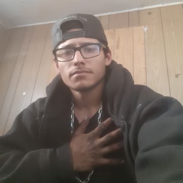 Raymond Chavez III (@young_rizer) • BandLab: Make Music Online