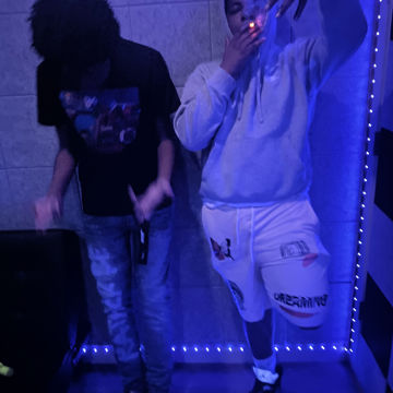 ON DA PORCH by RICH YUNGIN | BandLab