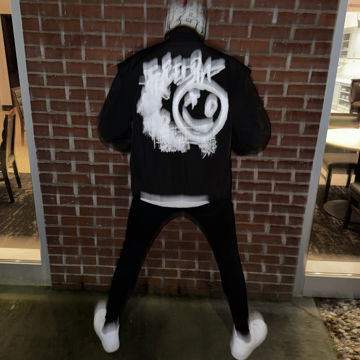 A post by Luh Siah | BandLab