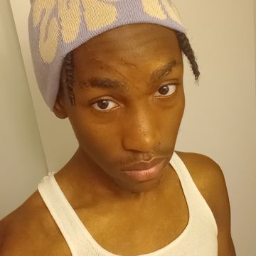 A post by 𝓳𝓪𝔂𝔂𝔂 | BandLab