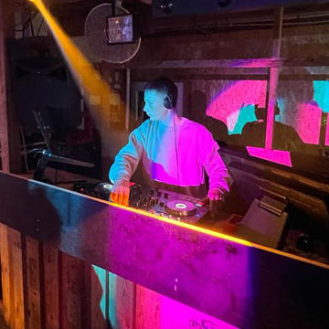 Tom Ide (@skyrider_200) • BandLab - Make Music Online